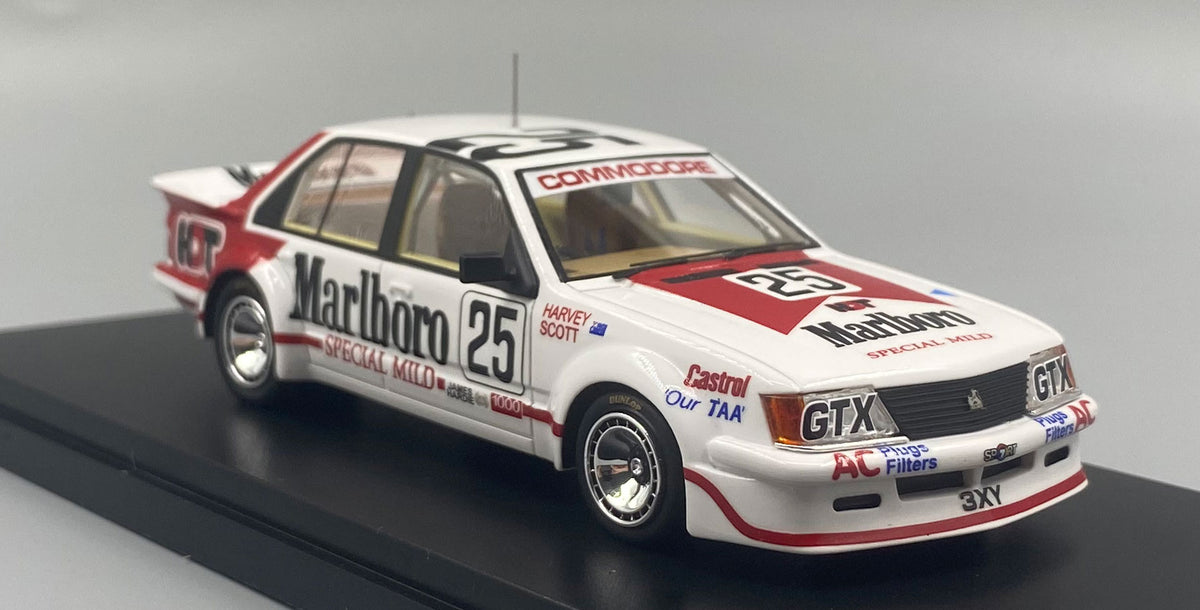 1:43 1982 Bathurst 3rd Place - Harvey/Scott -- Holden VH Commodore