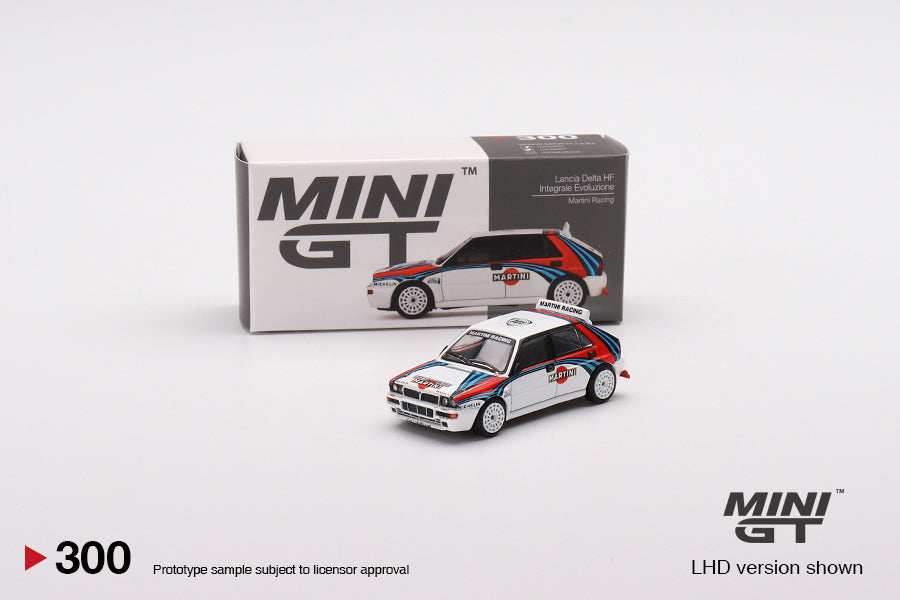 1:64 Lancia Delta HF Integrale Evoluzione -- Martini Racing -- Mini GT