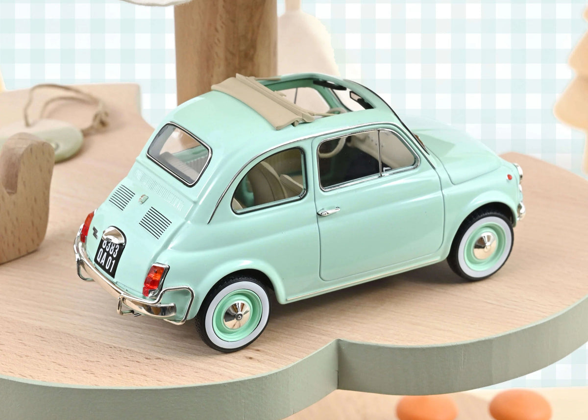 1:18 Fiat 500 L 1968 -- Pastel Blue -- Norev