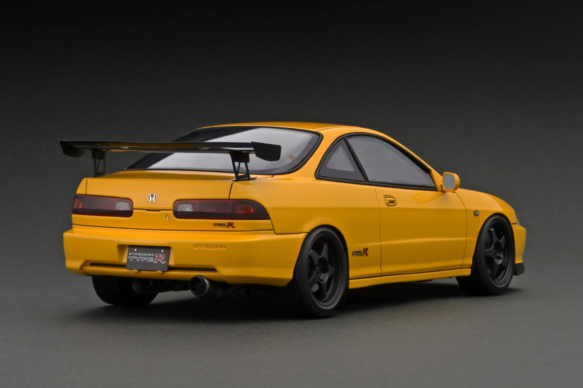 1:18 Honda Integra (DC2) Type R -- Yellow -- Ignition Model IG3059