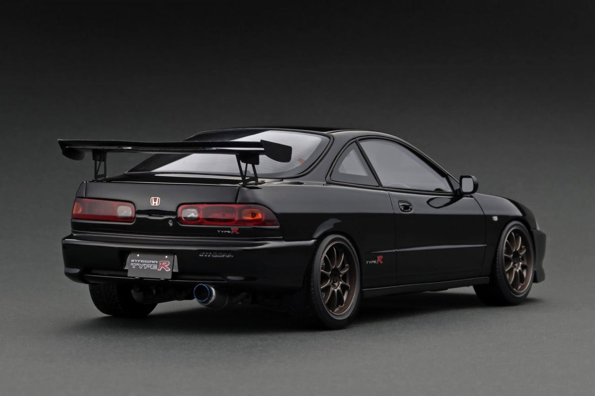 1:18 Honda Integra (DC2) Type R -- Black -- Ignition Model IG3060
