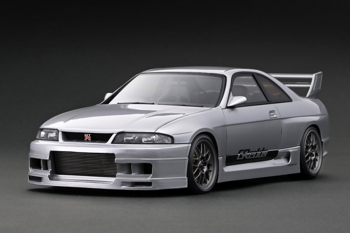 1:18 Nissan Skyline GT-R (BCNR33) GReddy -- Silver -- Ignition Model I