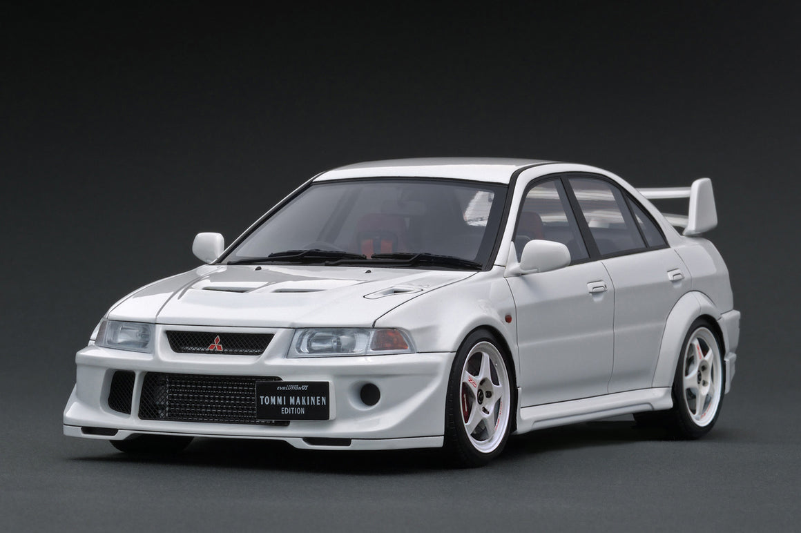 1:18 Model Cars - Detailed 1:18 Car Models for Your Collection