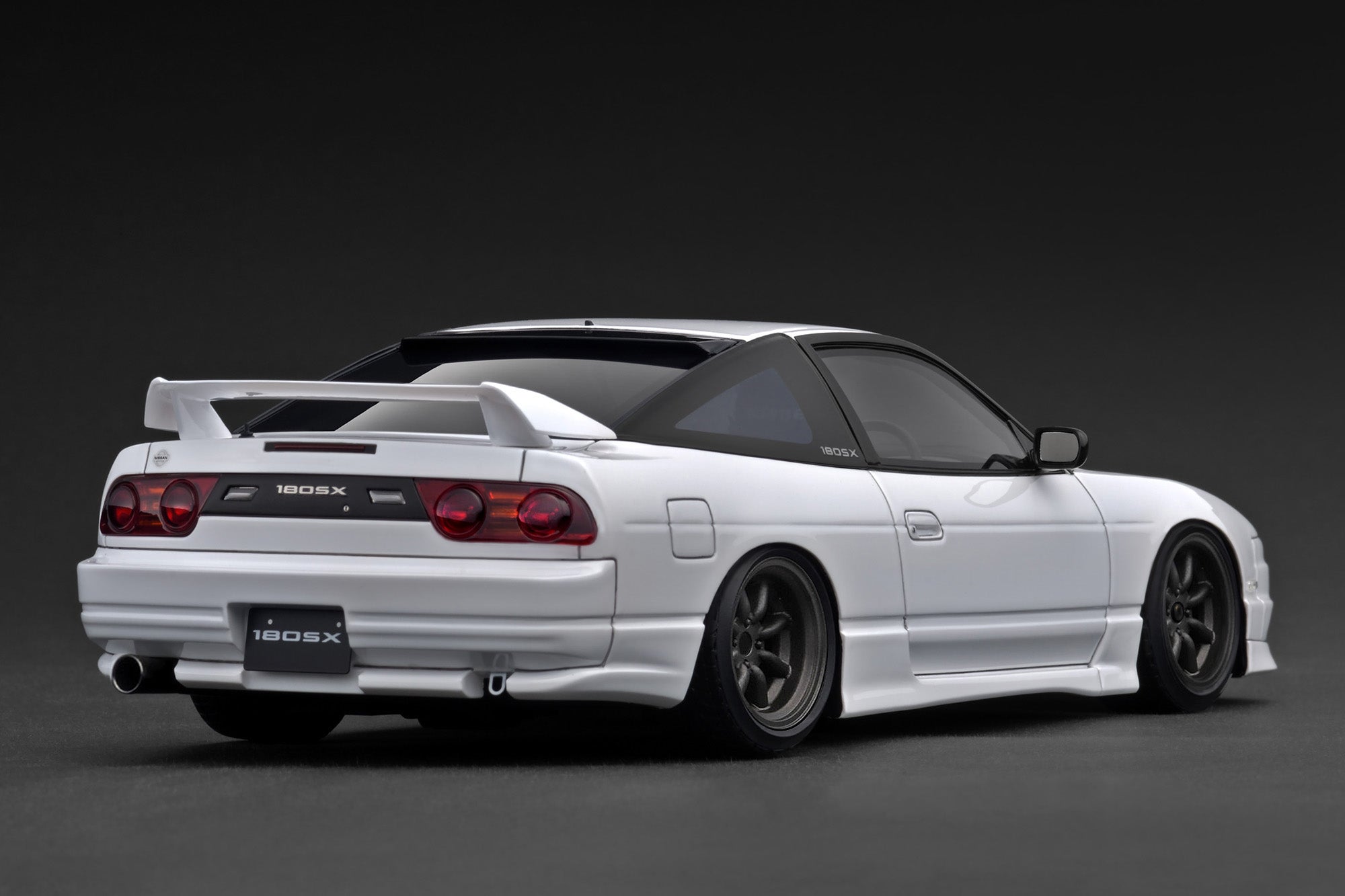 1:18 Nissan 180SX Type X (RPS13) -- White -- Ignition Model IG3760