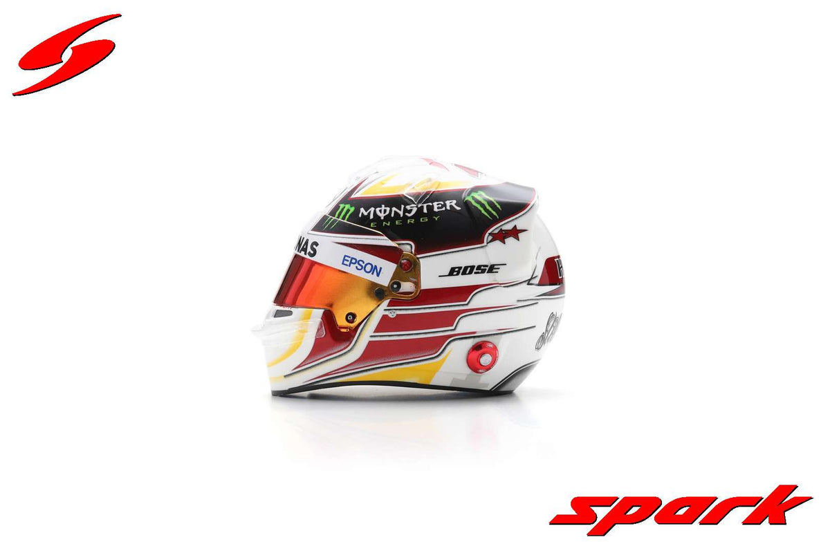 1:5 Helmet -- Lewis Hamilton - 2015 World Champion -- Mercedes -- Spar
