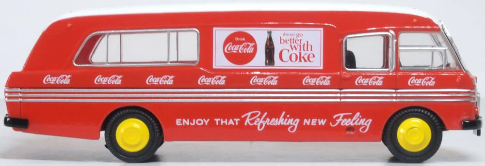 1:76 (OO) BMC Mobile Unit -- Coca-Cola Red/White -- Oxford Truck 76BMC