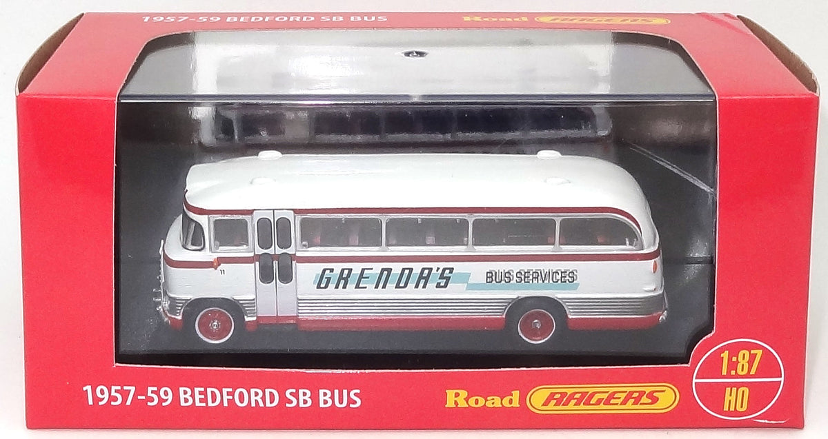 1:87 (HO) Grenda's Bus Services -- 1957-1959 Bedford SB Bus -- Cooee C