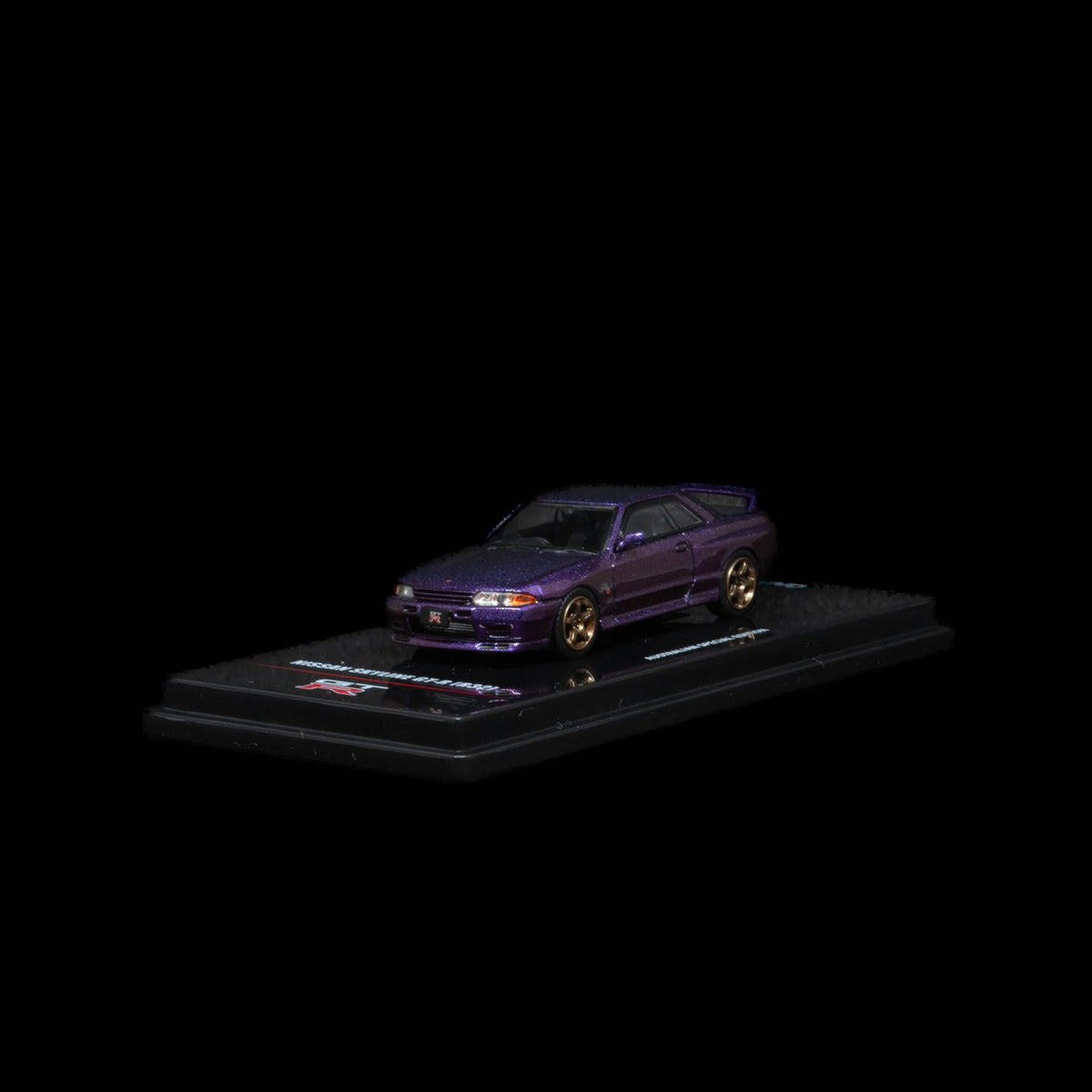 1:64 Nissan Skyline GT-R (R32) -- Chameleon Purple -- INNO64 Australia
