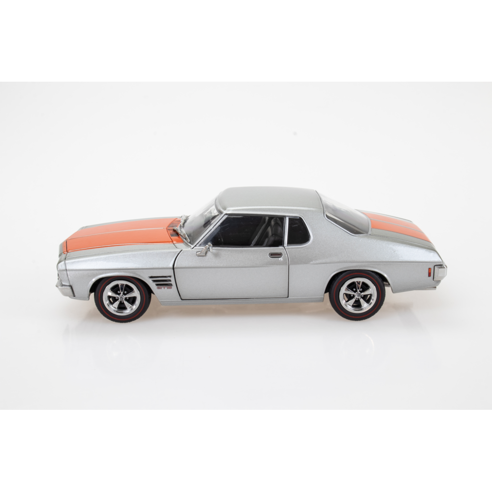 1:24 Holden HQ Monaro GTS -- Silver w/Orange Stripes -- DDA Collectibl
