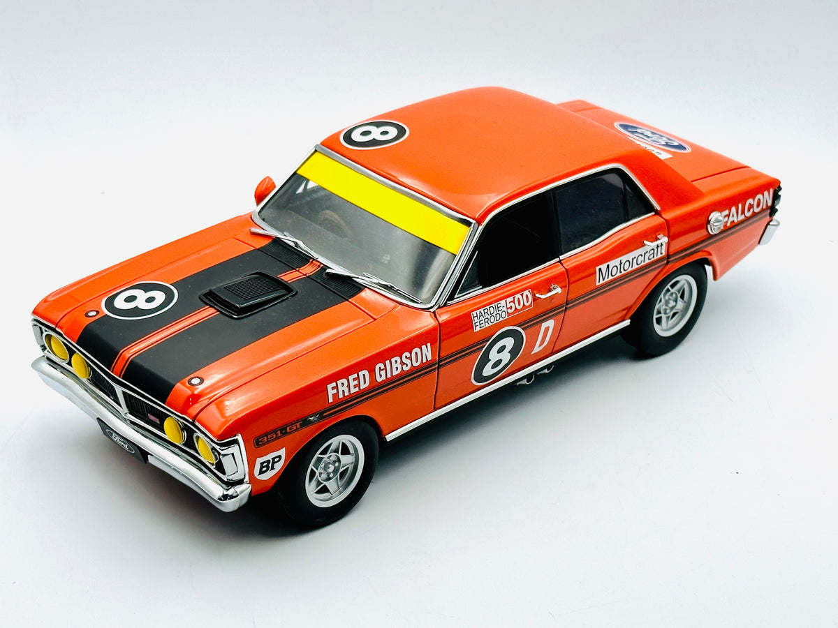 1:18 1972 Bathurst Fred Gibson -- #8D Ford XY Falcon GTHO Phase 3 -- B