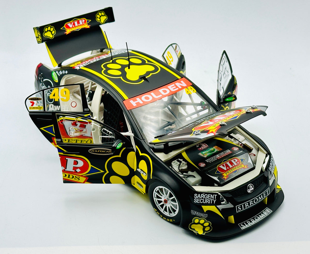 1:18 2011 Steve Owen -- #49 VIP Pet Foods Racing -- Classic Carlectabl