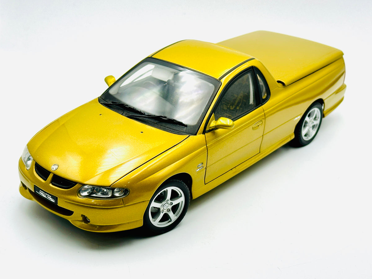 1:18 Holden VU SS Ute -- Hyper Yellow -- Classic Carlectables