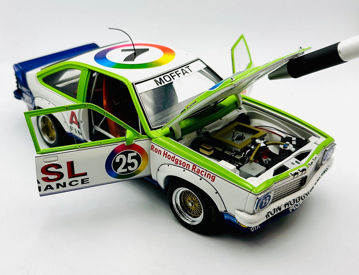 1:18 1979 AMSCAR -- Allan Moffat -- Holden LX Torana A9X -- Biante/AUT