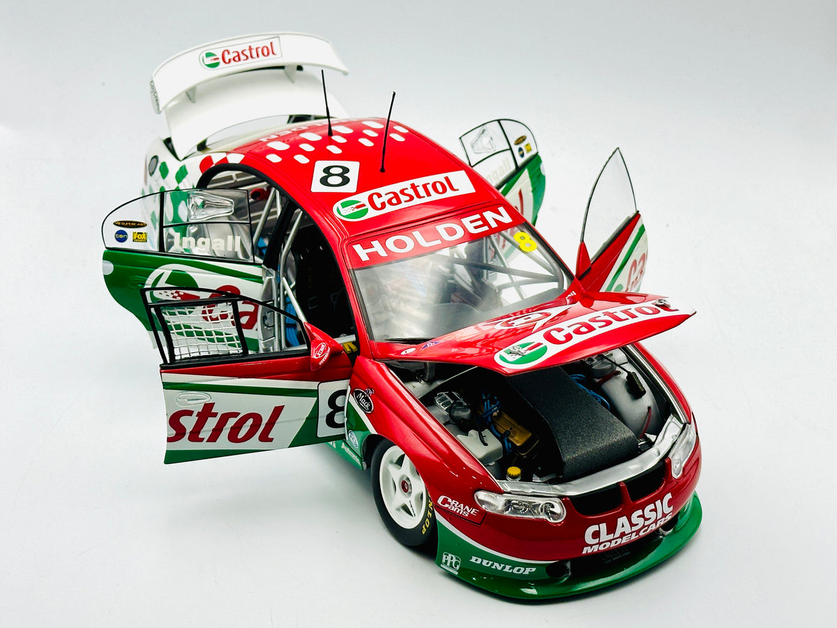 1:18 2002 Russell Ingall -- #8 Castrol Racing -- Classic Carlectables