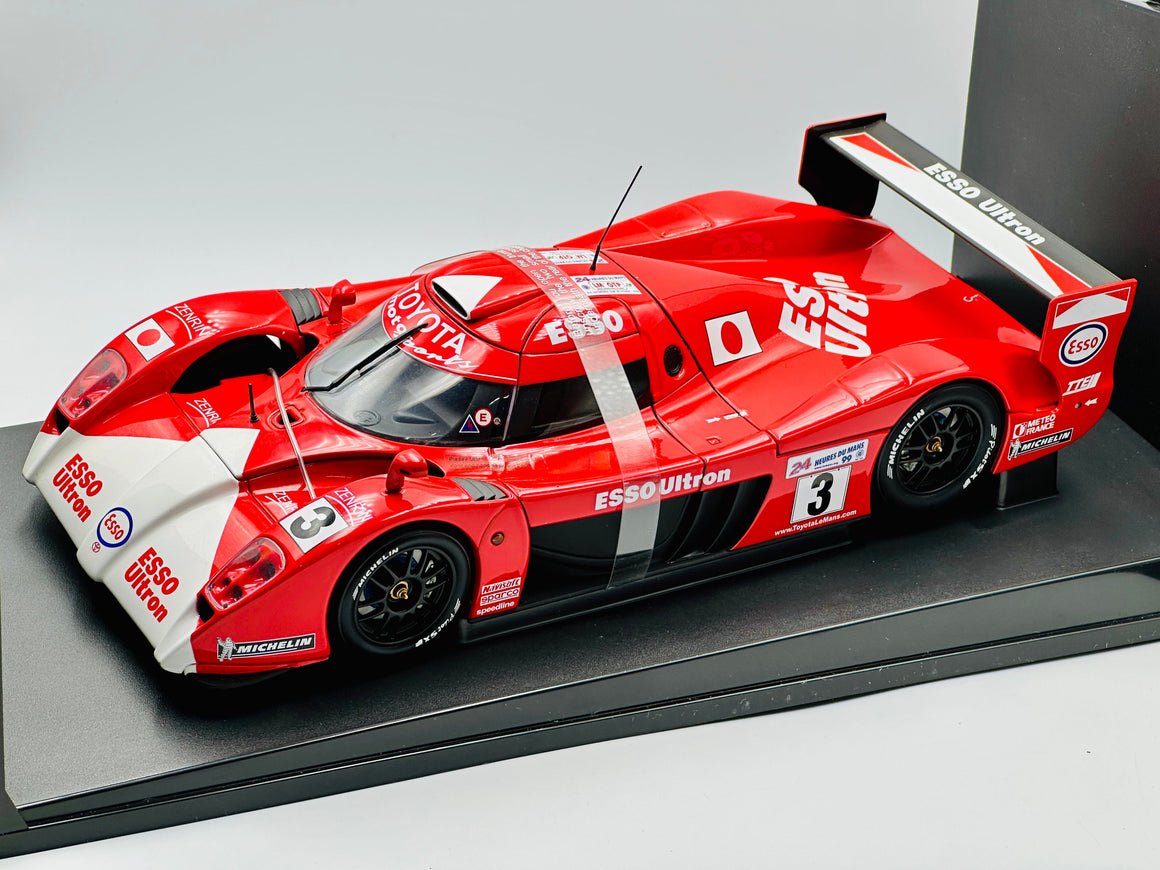 1:18 Model Cars - Detailed 1:18 Car Models for Your Collection