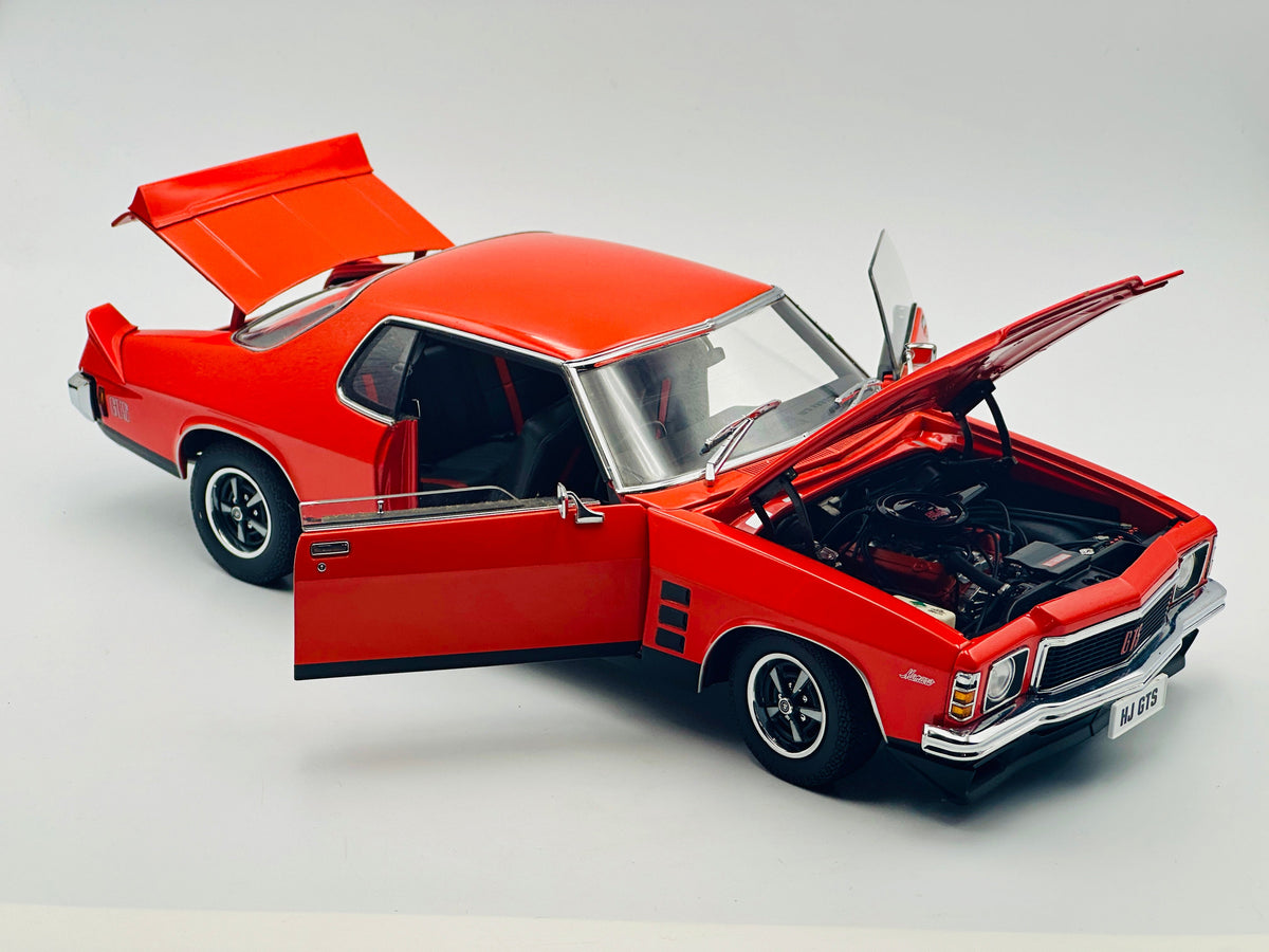 1:18 Holden HJ Monaro GTS Coupe -- Mandarin Red -- Classic Carlectable