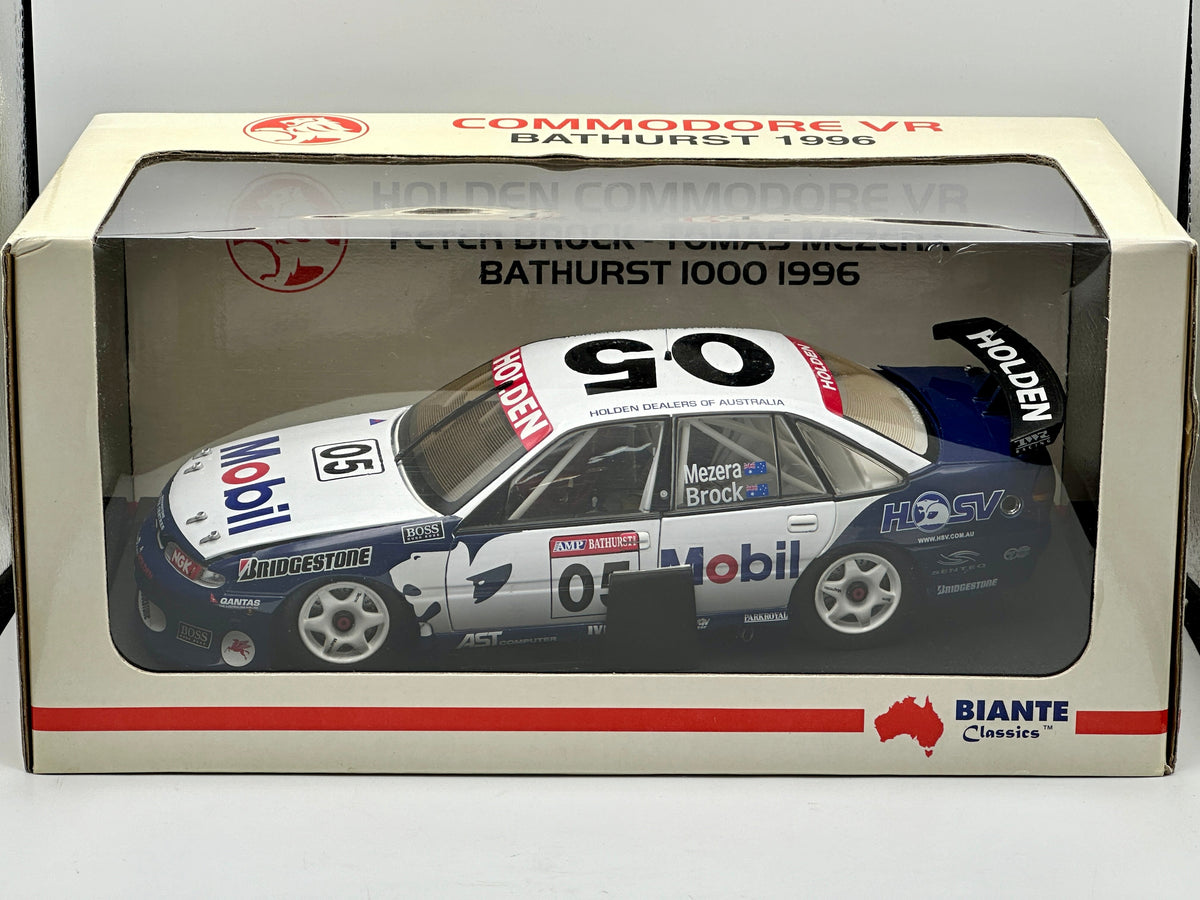 1:18 1996 Brock/Mezera -- Bathurst HRT Holden VR Commodore -- Biante