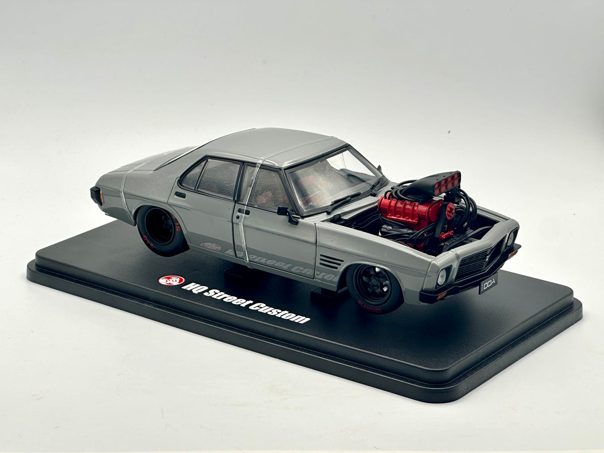 1:24 Holden HQ GTS Monaro Supercharged -- Cool Grey -- DDA Collectible