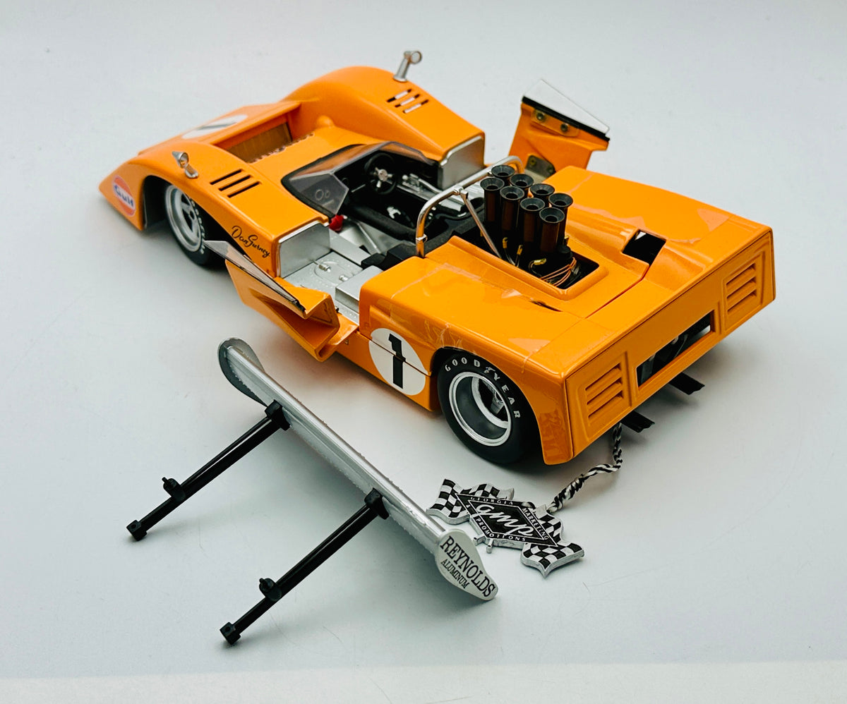 1:18 1969 Dan Gurney -- McLaren M8B High Wing Can Am #1 -- GMP 12023