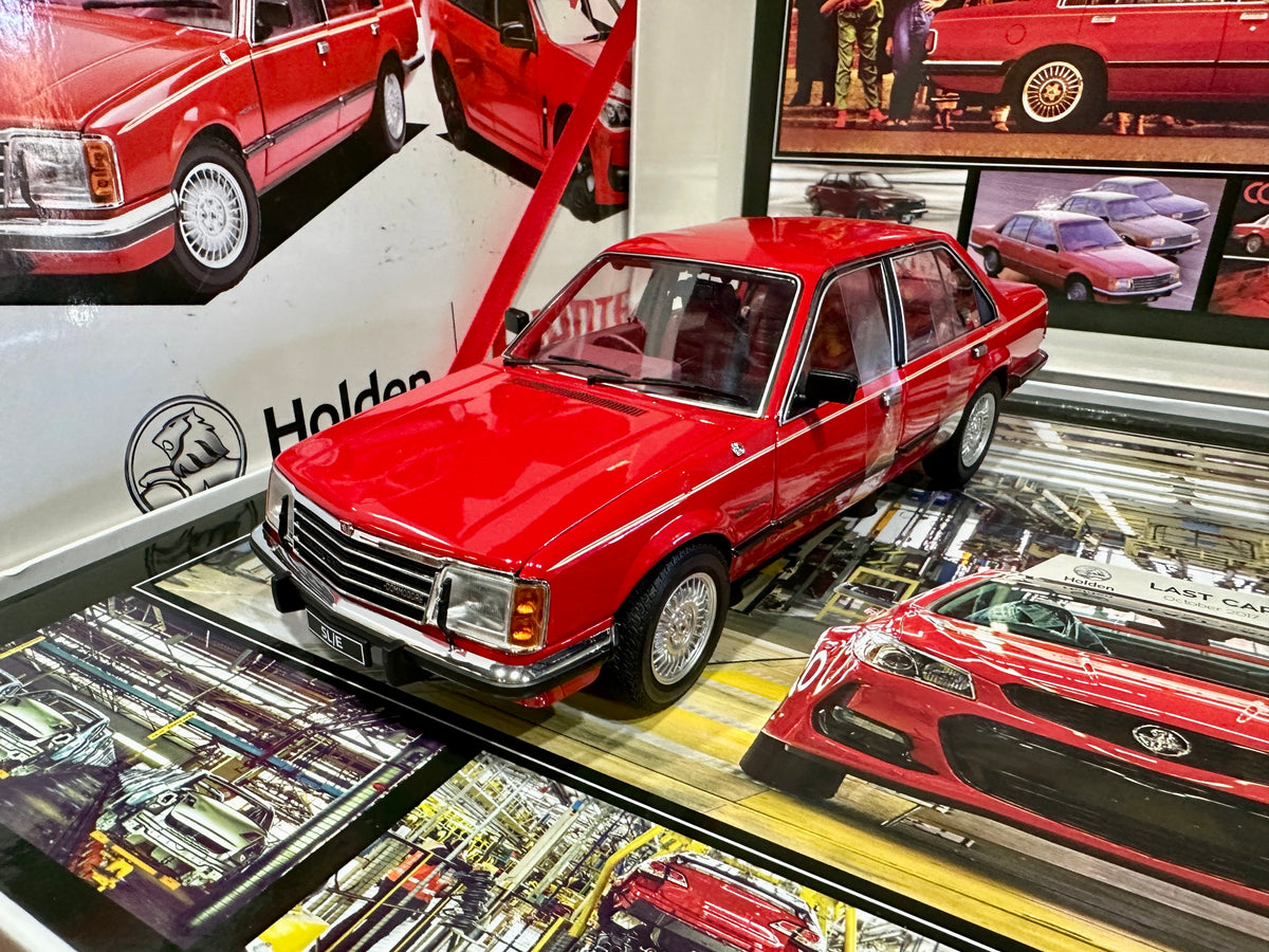 1:18 Holden VB VF Commodore First & Last Twin Set -- Red -- Biante