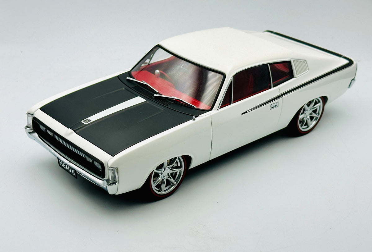 1:18 Chrysler Valiant E49 Charger Street Machine -- White -- Biante/AU