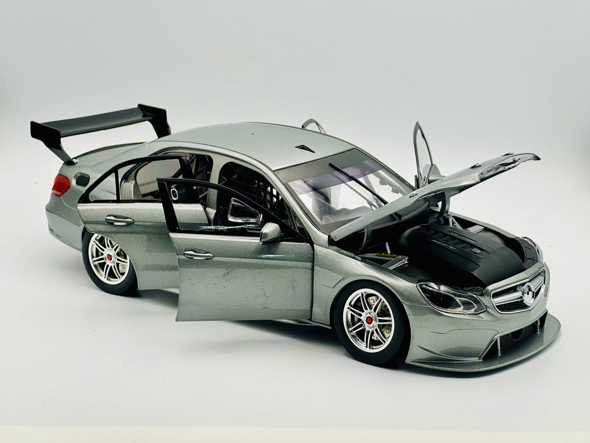 1:18 Mercedes-Benz E63 (E 63) AMG -- Plain Body Prototype - Silver