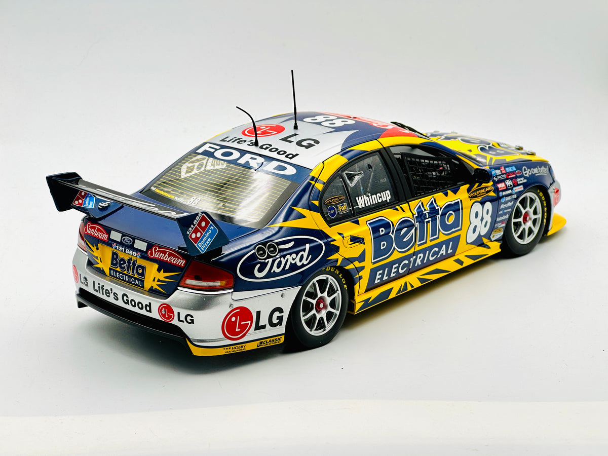 1:18 2006 Jamie Whincup - Betta Electrical Ford BA Falcon - Classic Ca