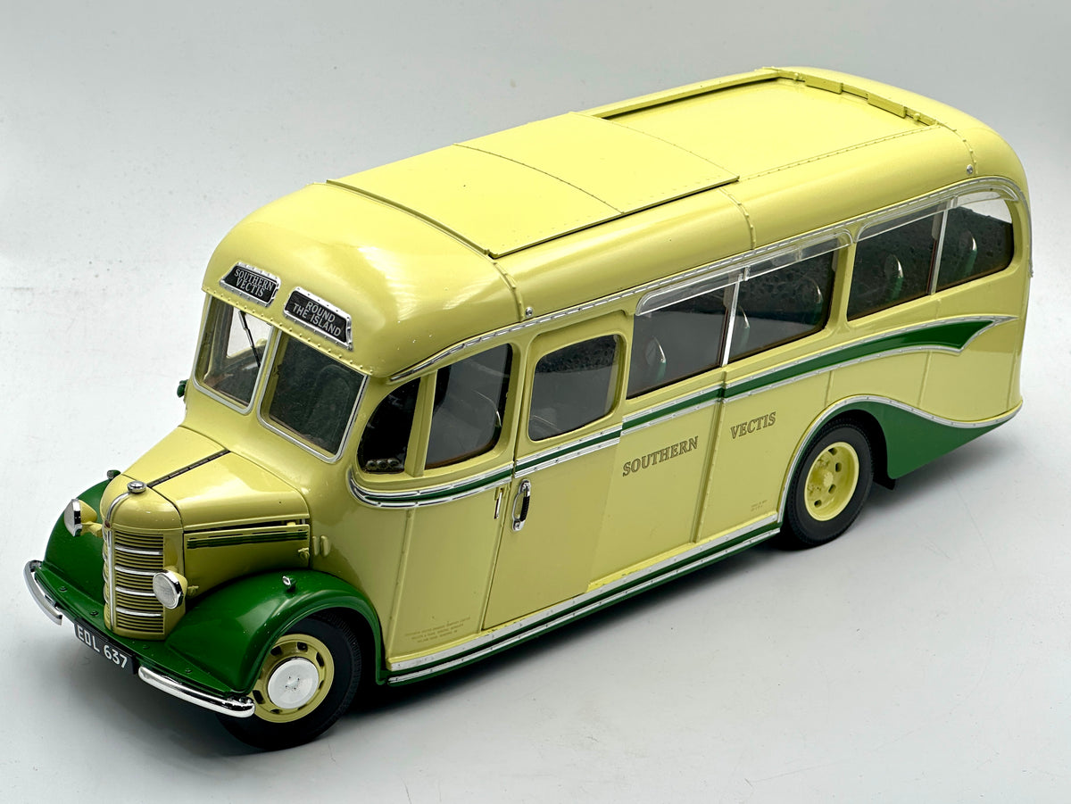 1:24 1947 Bedford OB Duple Vista (Bus) -- Southern Vectis -- Sunstar