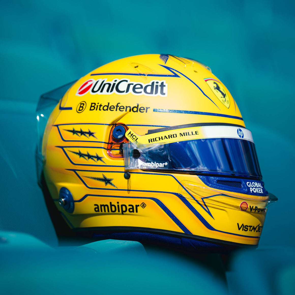 F1 Mini Helmets - High-Detail Mini Helmets for Your Scale F1 Display
