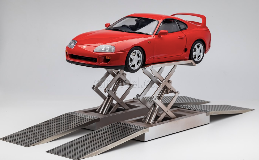 1:18 Toyota Supra A80 w/Car Lift -- Red -- LCD Models