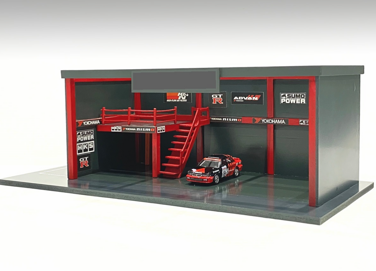 1:64 Garage Diorama w/ADVAN Yokohama NISMO Stickers -- American Dioram
