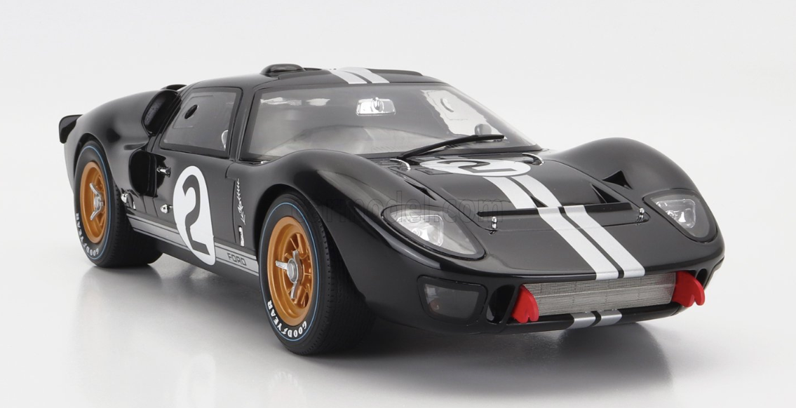 1:12 1966 Le Mans 24h Winner -- #2 Ford GT40 Mk 2 -- McLaren/Amon -- C