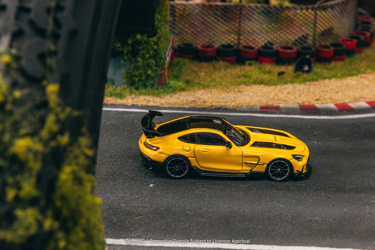1:64 Mercedes-Benz AMG GT Black Series -- Yellow Shmee150 -- Tarmac Wo