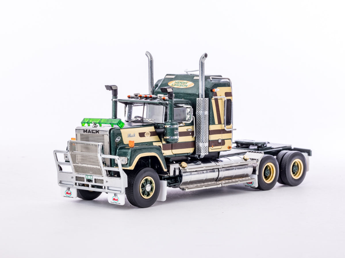 1:50 Mack Bicentennial SuperLiner -- Henry Lawson -- Drake Truck Z8800