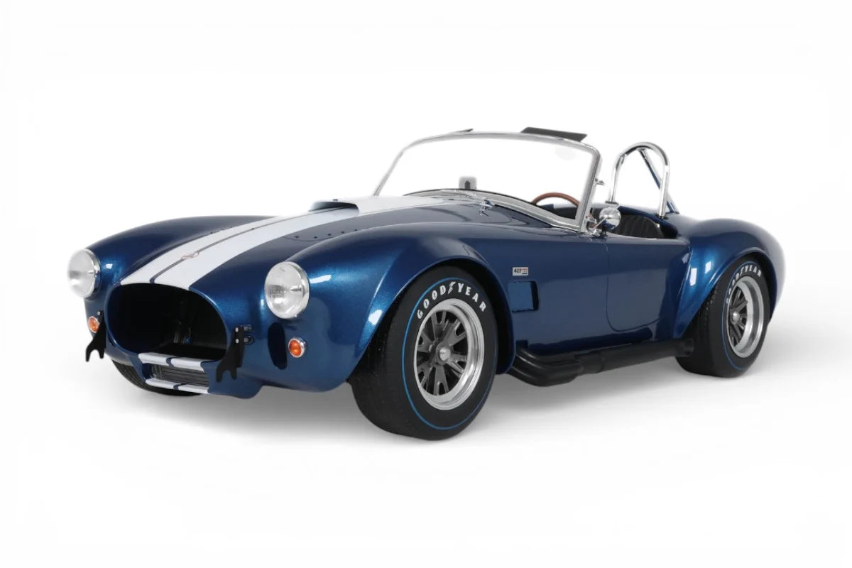 (Pre-Order) 1:8 Shelby Cobra 427 S/C -- Blue w/White Stripes -- GT Spi