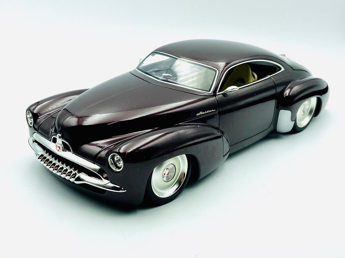 1:18 Holden Efijy -- Soprano Purple V8 Concept Car -- Classic Carlecta