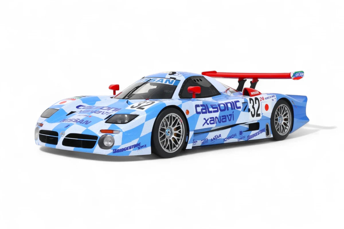 1:18 1998 Le Mans 24h -- #32 Nissan R390 GT1 -- GT Spirit GT529