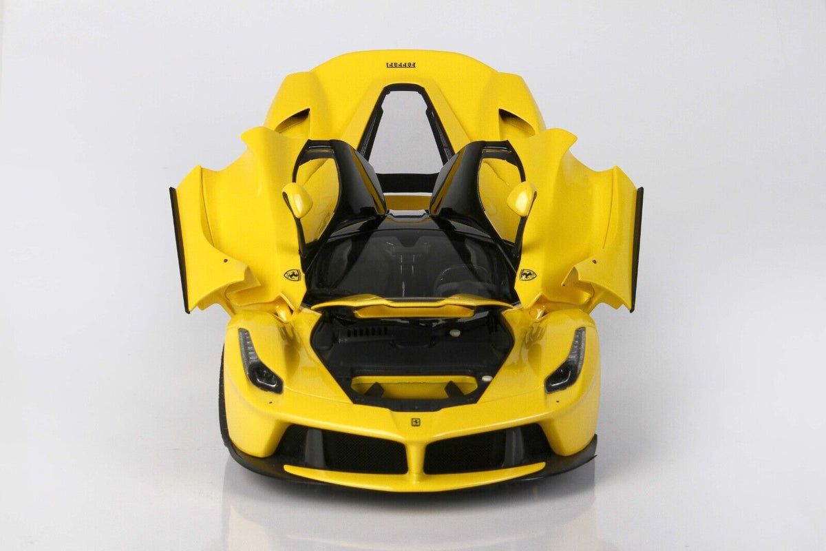 1:18 Ferrari LaFerrari -- Modena Yellow / Gloss Black Roof -- BBR Mode