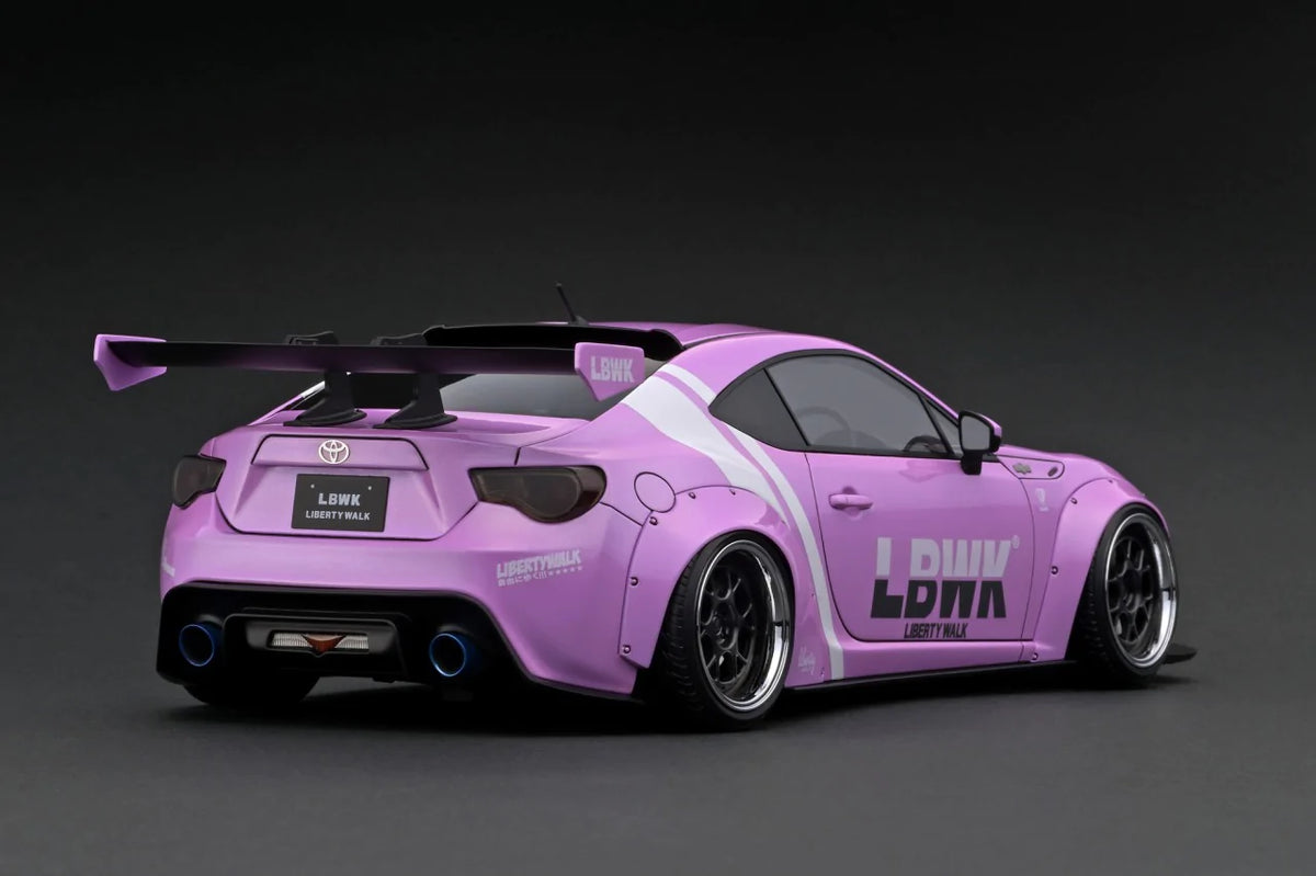 1:18 Toyota 86 LB nation WORKS Full ver.1 -- Pink -- Ignition Model IG