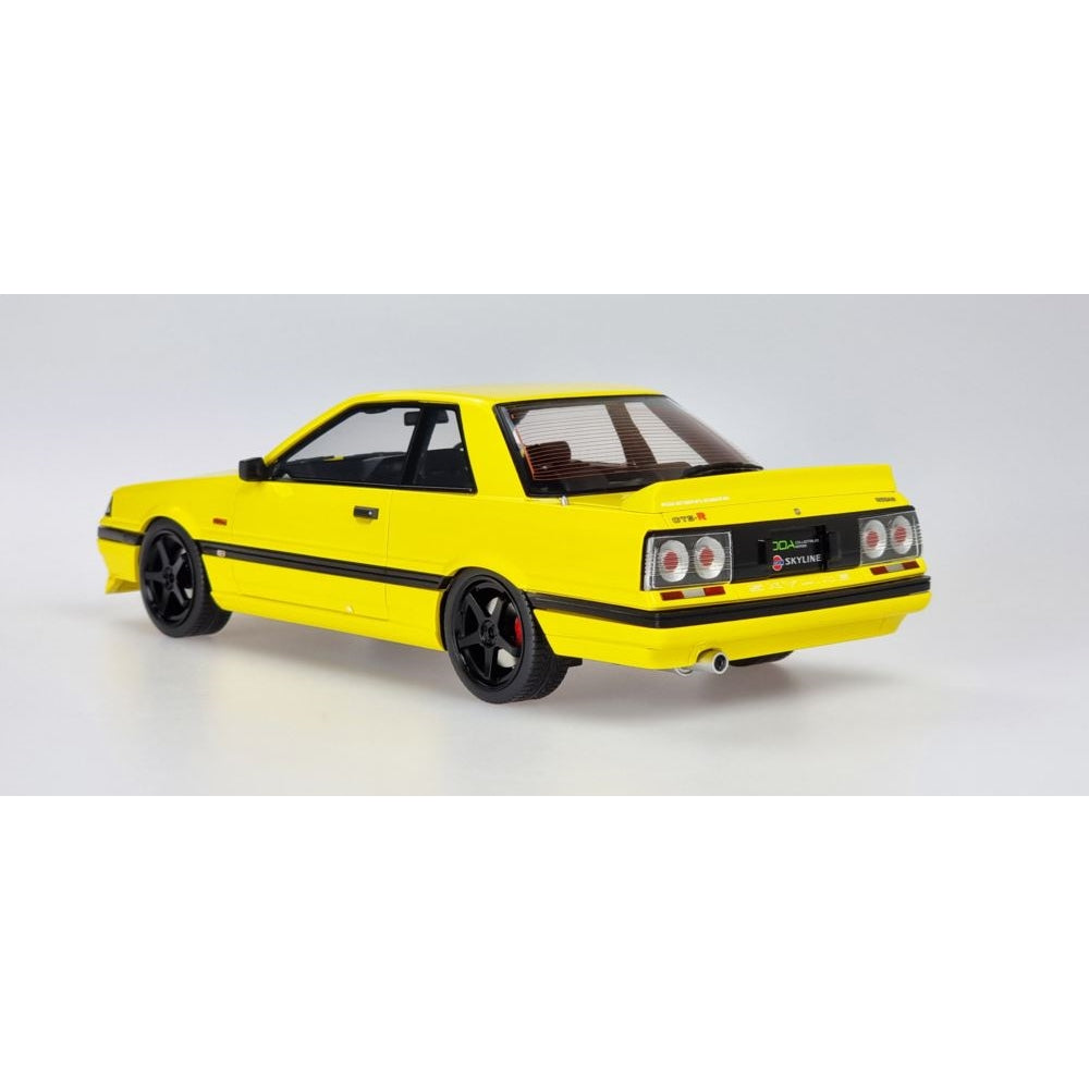 1:18 Nissan HR-31 (R31) Skyline -- Yellow -- DDA Collectibles