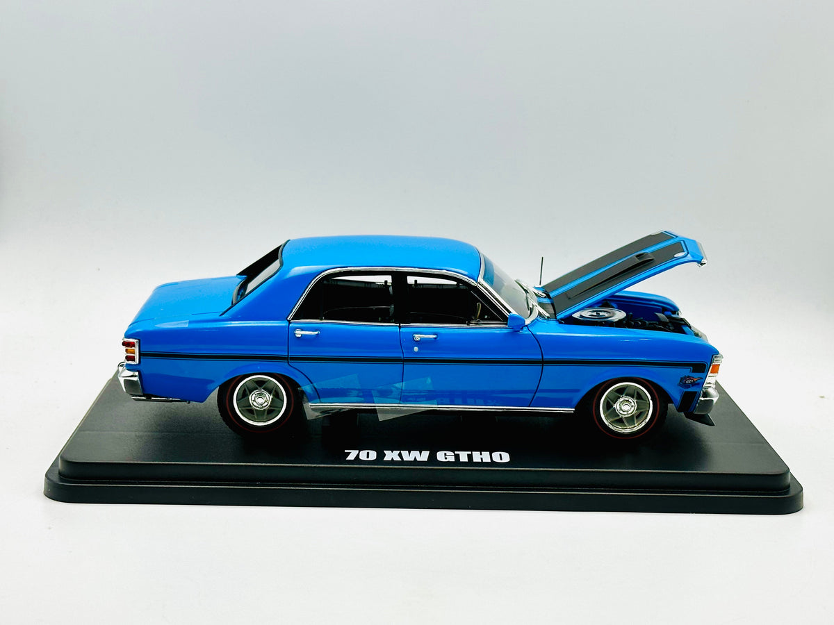 1:24 Ford XW Falcon GT-HO Phase 2 -- True Blue -- DDA Collectibles
