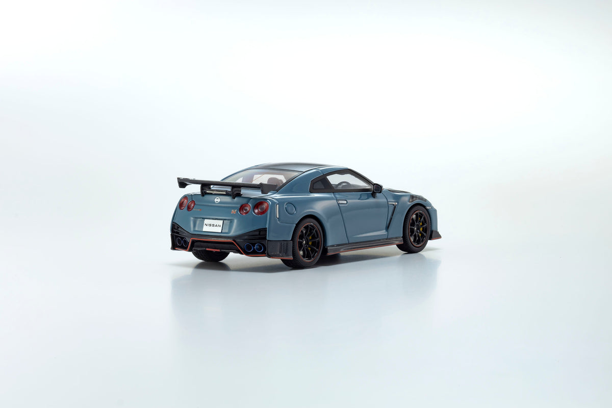 1:43 2022 Nissan R35 GT-R NISMO Special Edition -- Grey -- Kyosho