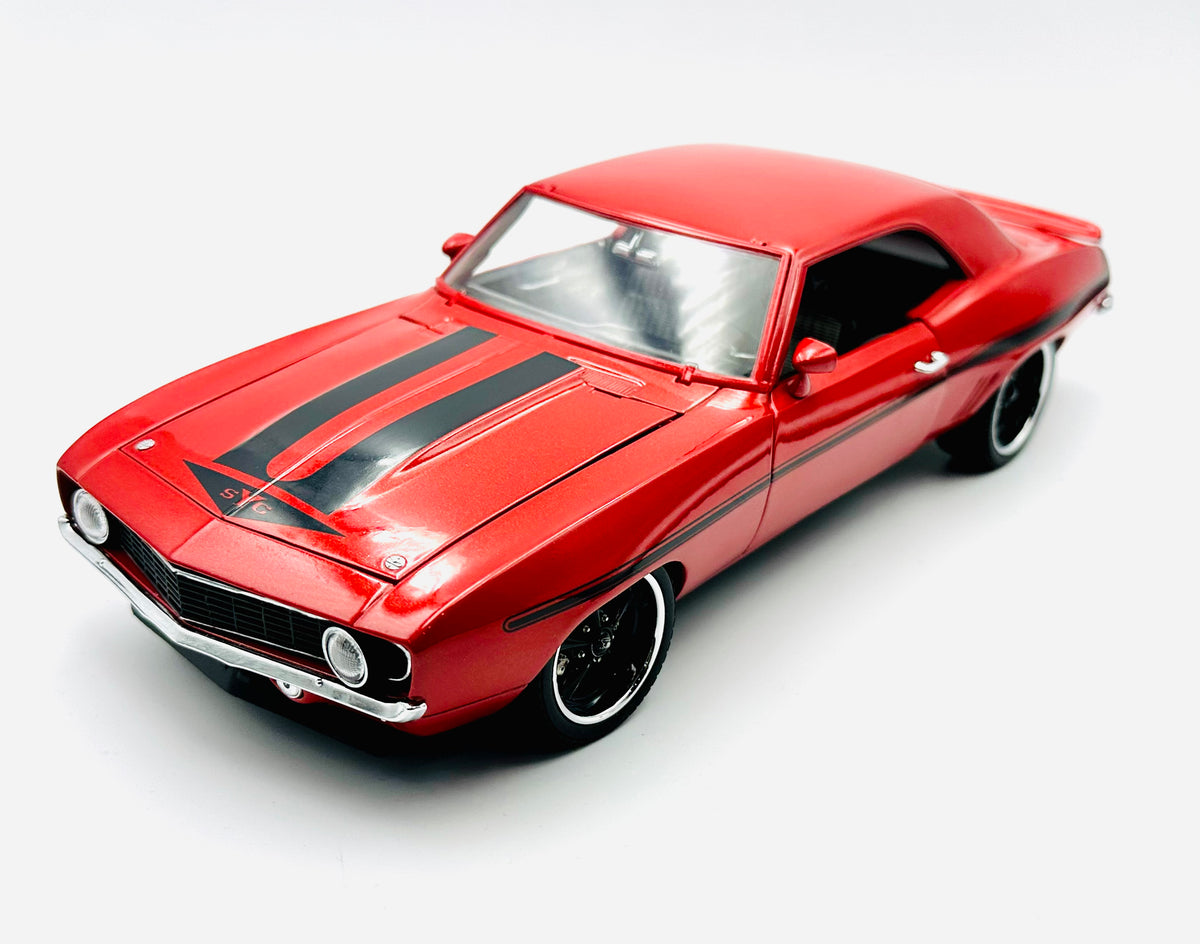 1:18 1969 Chevrolet Camaro Yenko S/C Street Fighter - Red (Sunset Oran