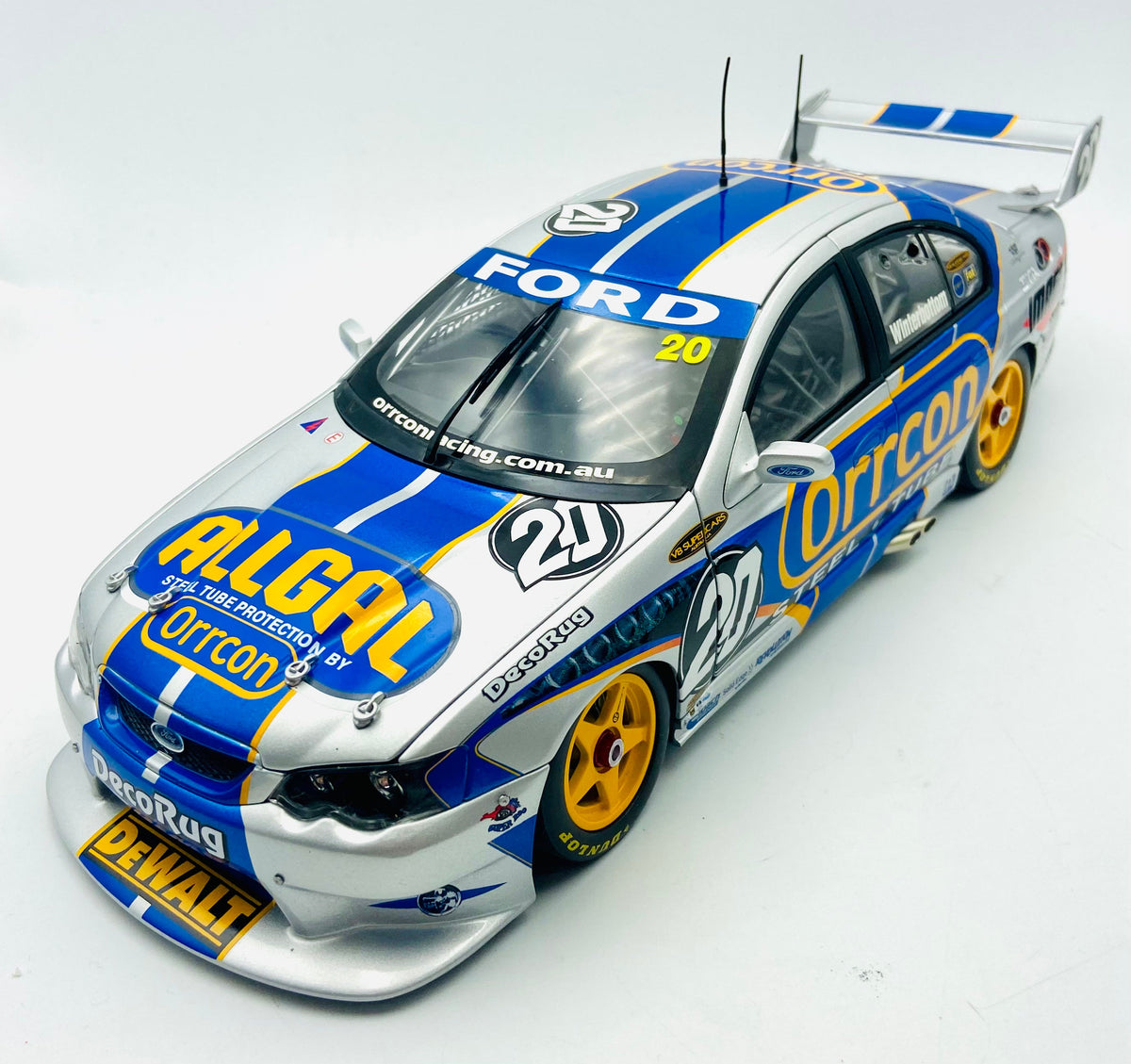 1:18 2005 Mark Winterbottom -- Ford BA Falcon -- Classic Carlectables
